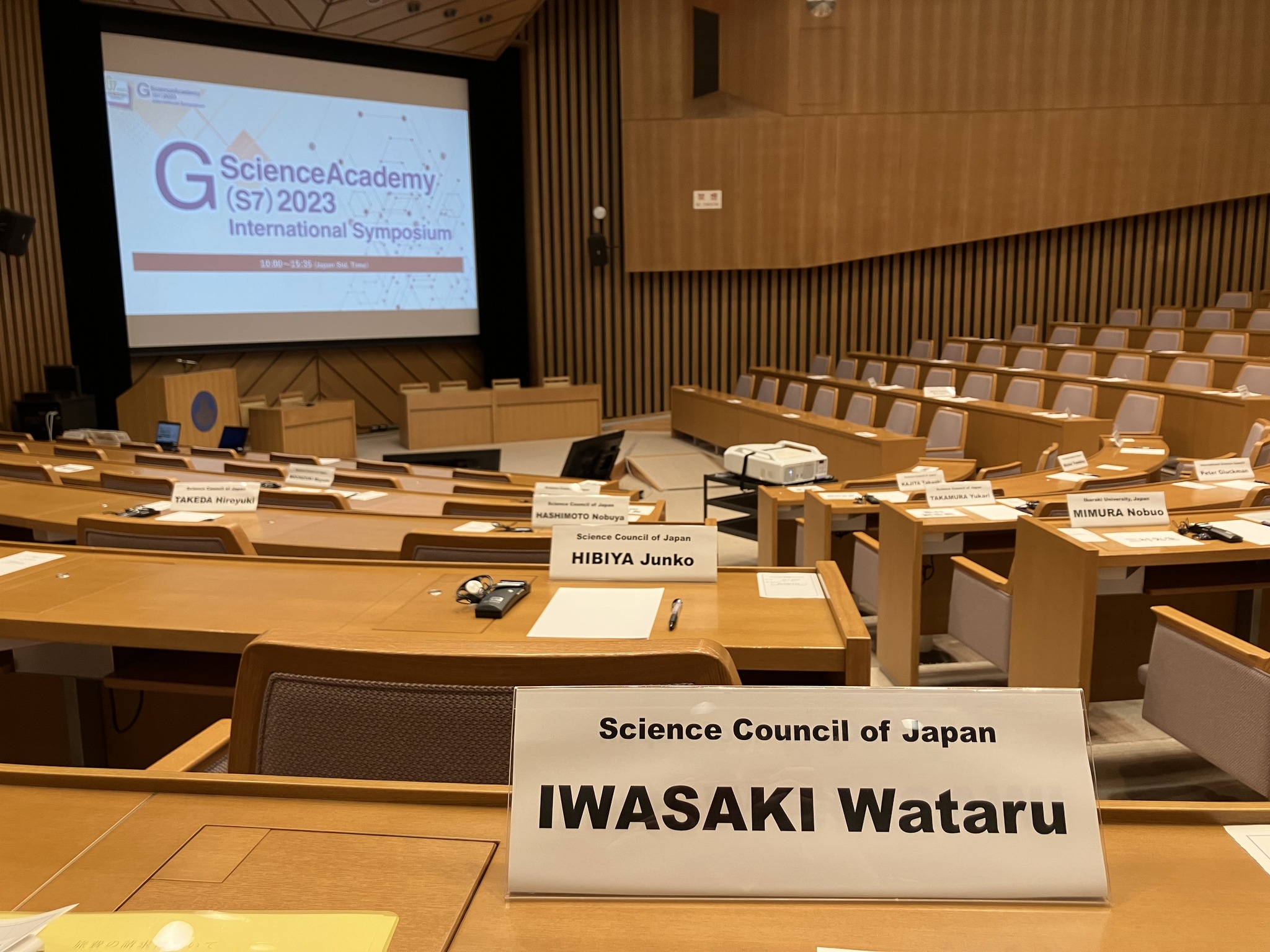 GYA Executive Committee member discusses "Science in Society" at the G ...